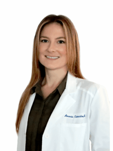 Amanda Edmiston, O.D. | Optometrist at Pepose Vision Institute - St. Louis